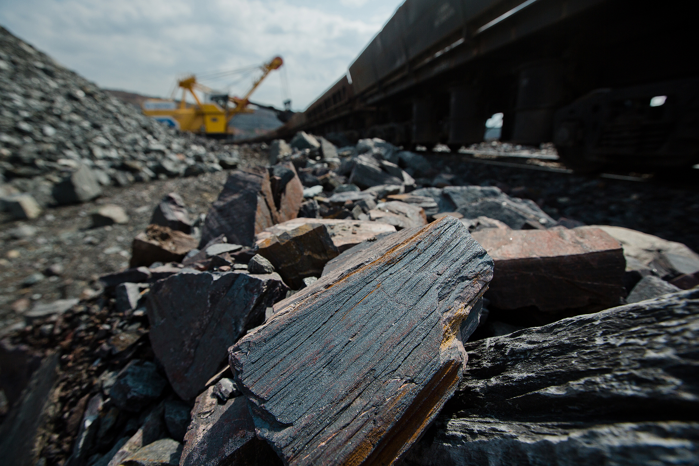 Більше, ніж просто сировина. Як видобуток металів фінансує майбутнє України